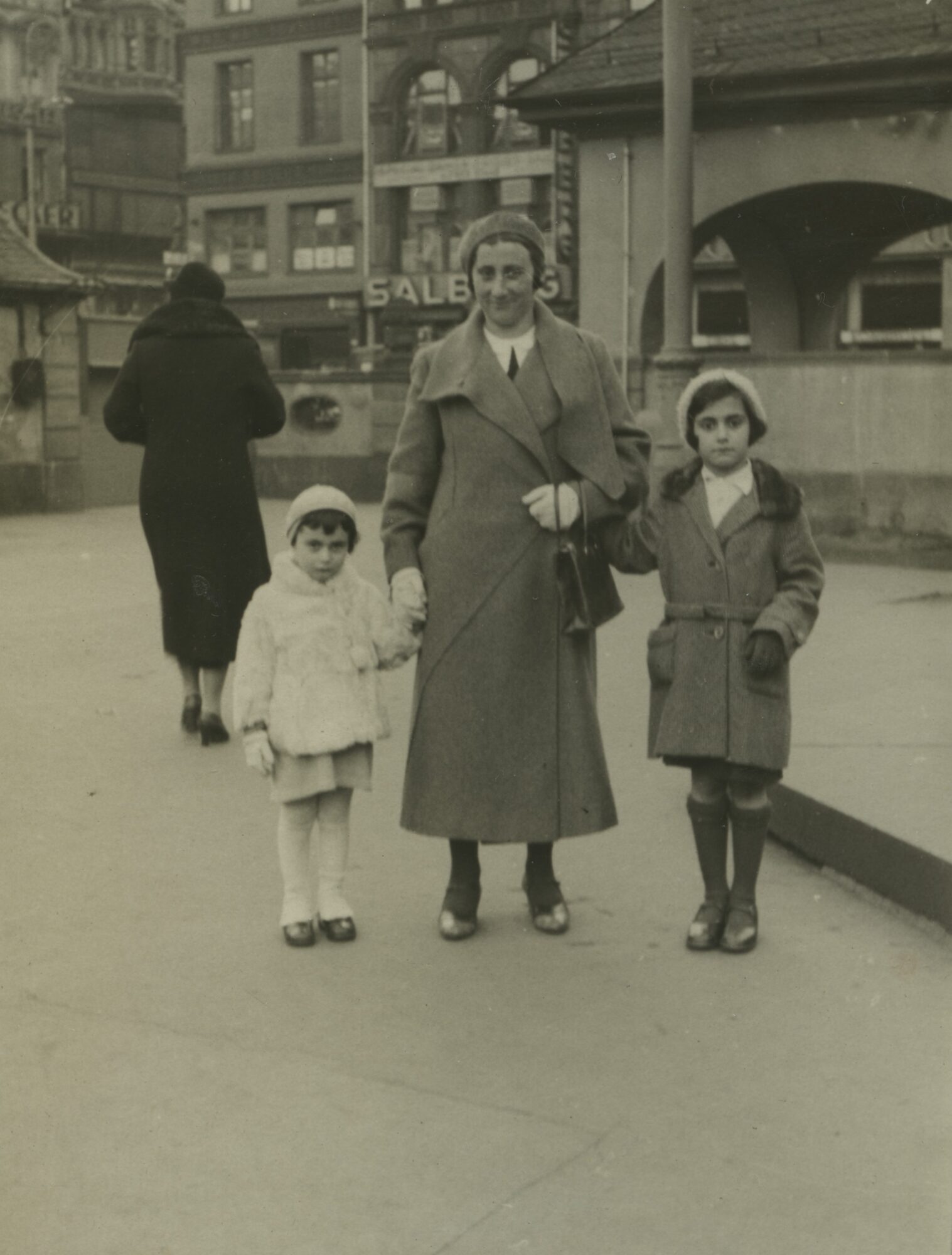 Margot Frank - the 100th birthday of Anne's sister. Discover her story.