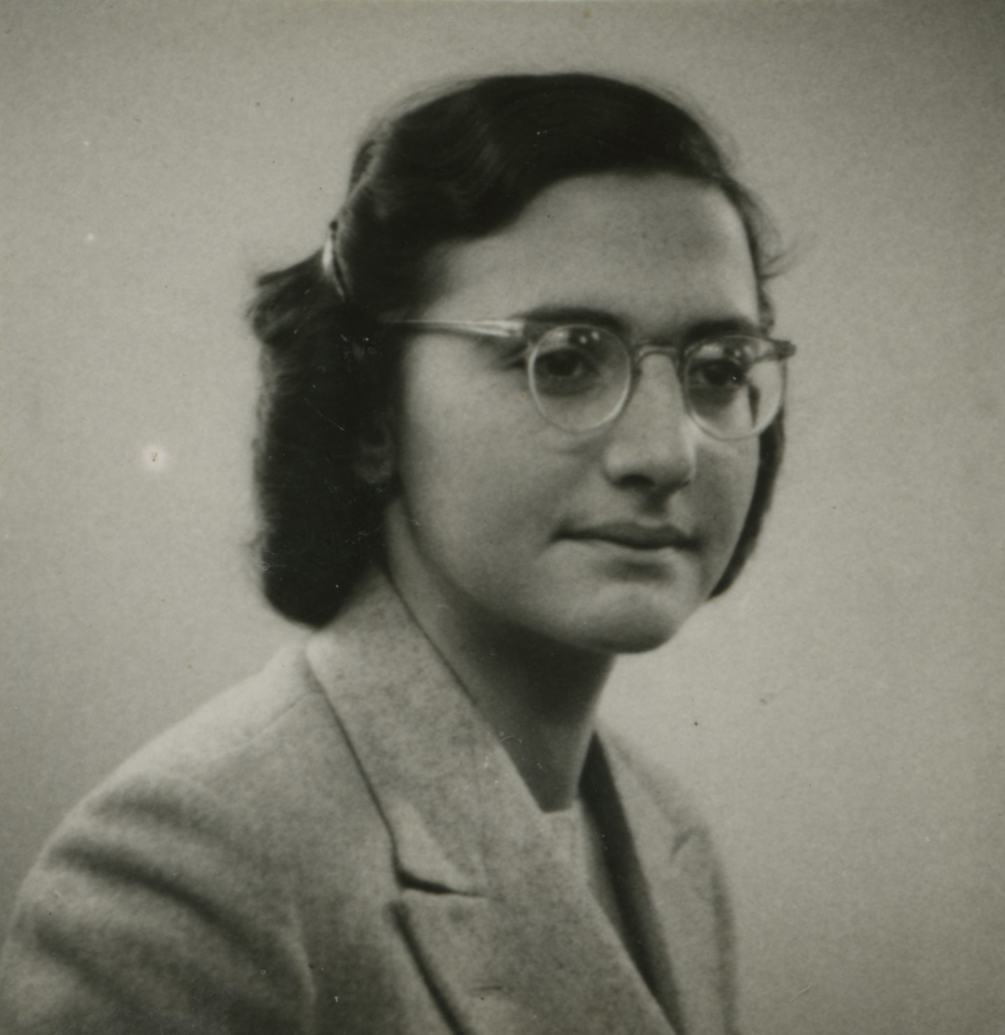 Margot Frank - the 100th birthday of Anne's sister. Discover her story.